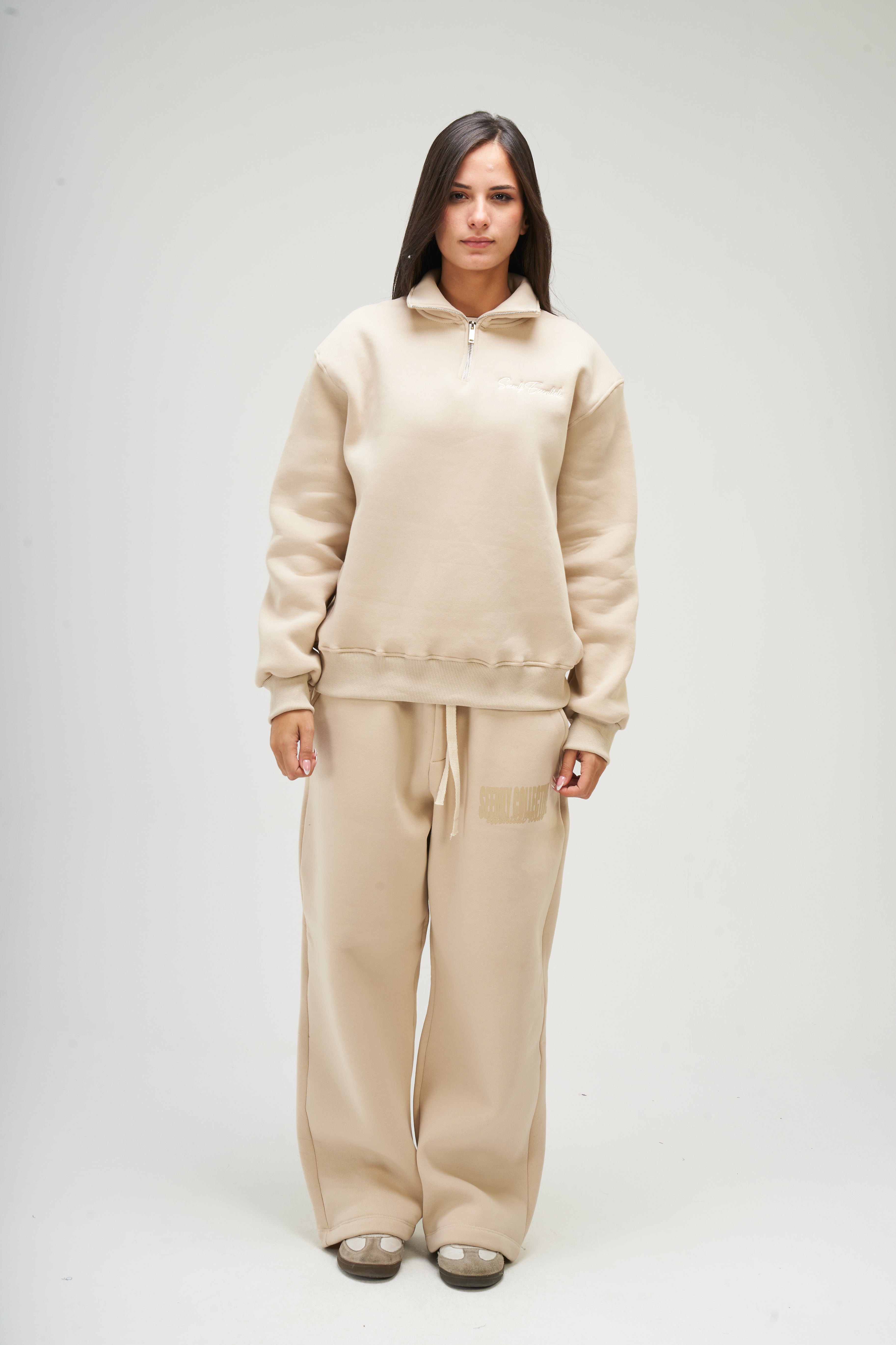 Beige Q-zip – Seemly Essentials